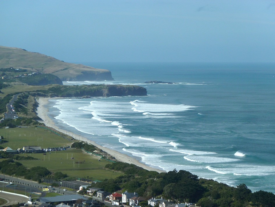 Stunning Panoramic Views from Surf to City - St Clair - Dunedin Holiday ...