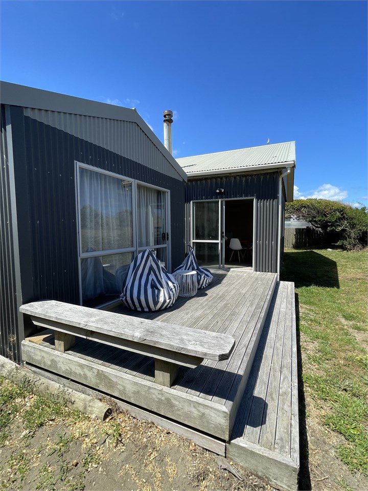 Beachfront bliss - Waitarere Beach for rent | Holiday Houses