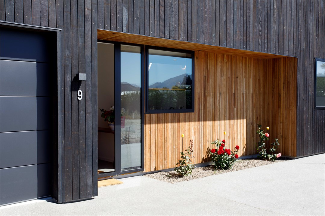 Fern Burn Mountain View Retreat with SPA - Wanaka Holiday Home for rent ...