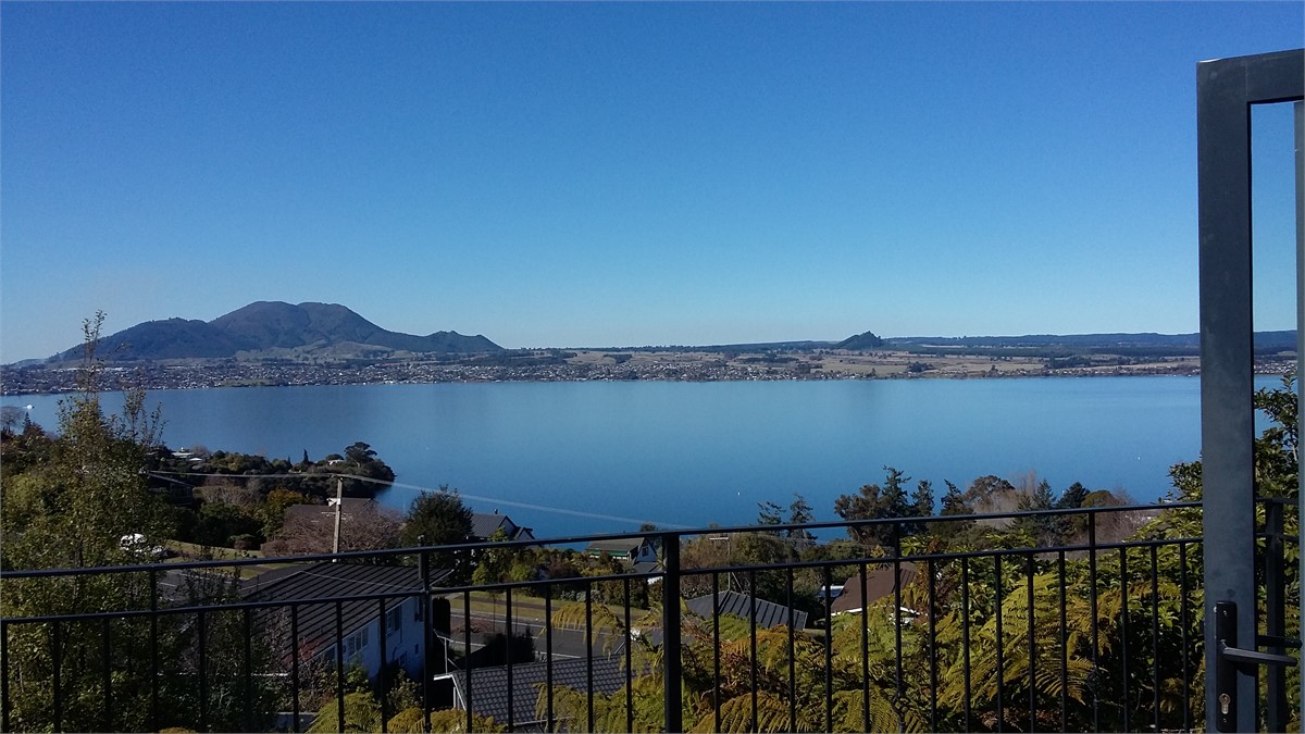 Acacia Bay Get Away - Acacia Bay Holiday Home for rent | Holiday Houses