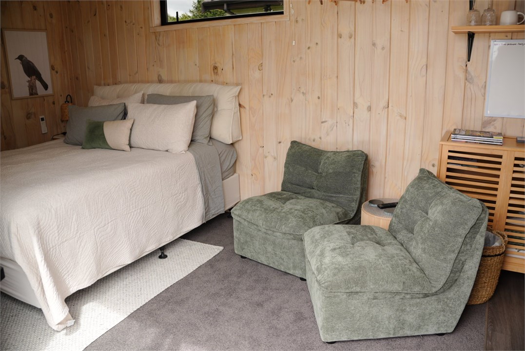 Thomson's Nook - Taupo - Lake Taupo Cabin for rent | Holiday Houses by ...