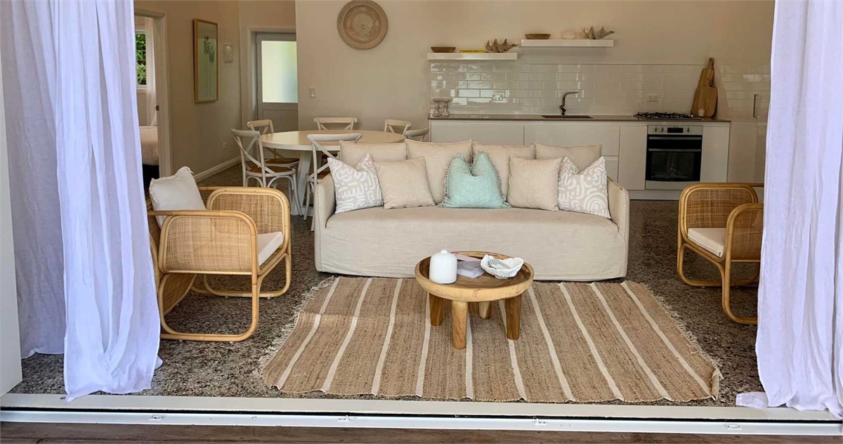 ARIKA PALMS - TITIKAVEKA - Titikaveka Holiday Home for rent | Holiday ...